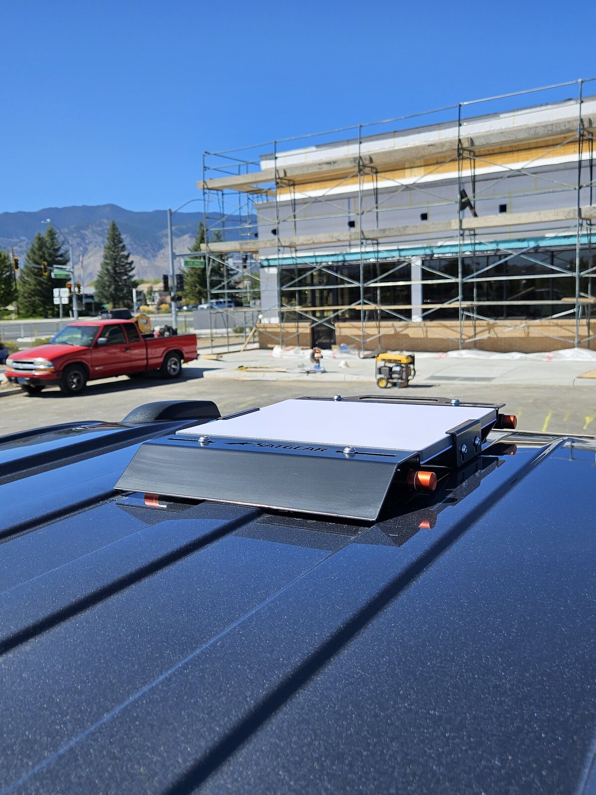 SATGEAR SM2 - 4-in-1 Starlink Mini Mount with Wind Deflector – SatGear